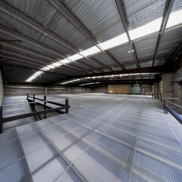 How Mezzanines Optimise Storage in Industrial Facilities | Unistor