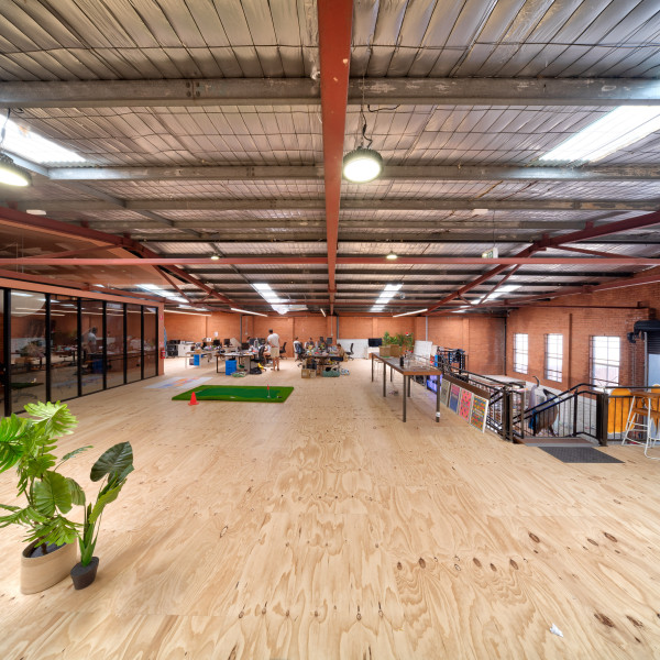 Benefits of Vertical Storage Solutions in Warehouses