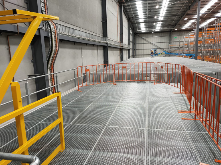 Mezzanine Gates - Unistor » Unistor