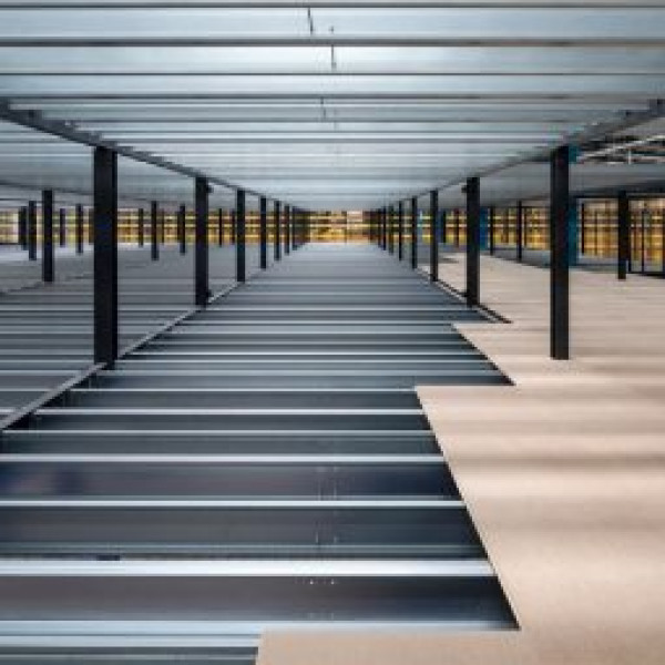 Mezzanine Decking Options – Choosing Between Meiser Grating or Unilin ...